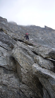 Voyages à la Verticale: Voie Cassin-Eperon Walker-Grandes Jorasses