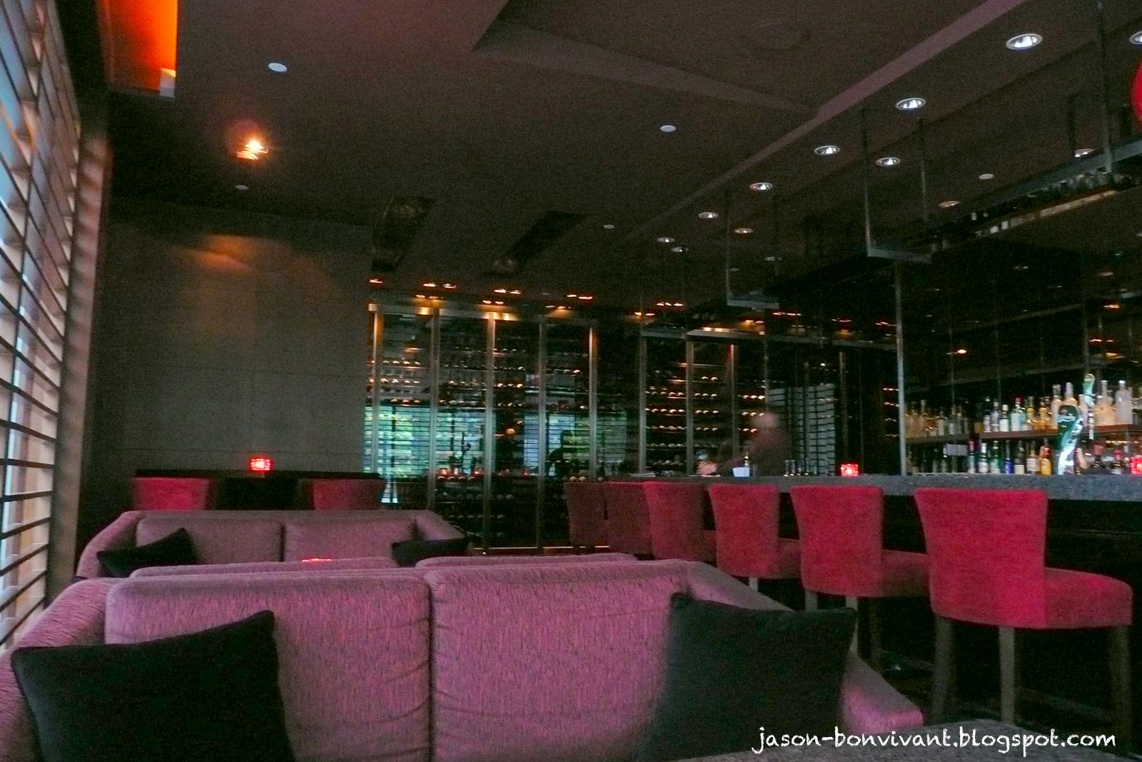 Life as a Bon Vivant: Tin Tin Bar