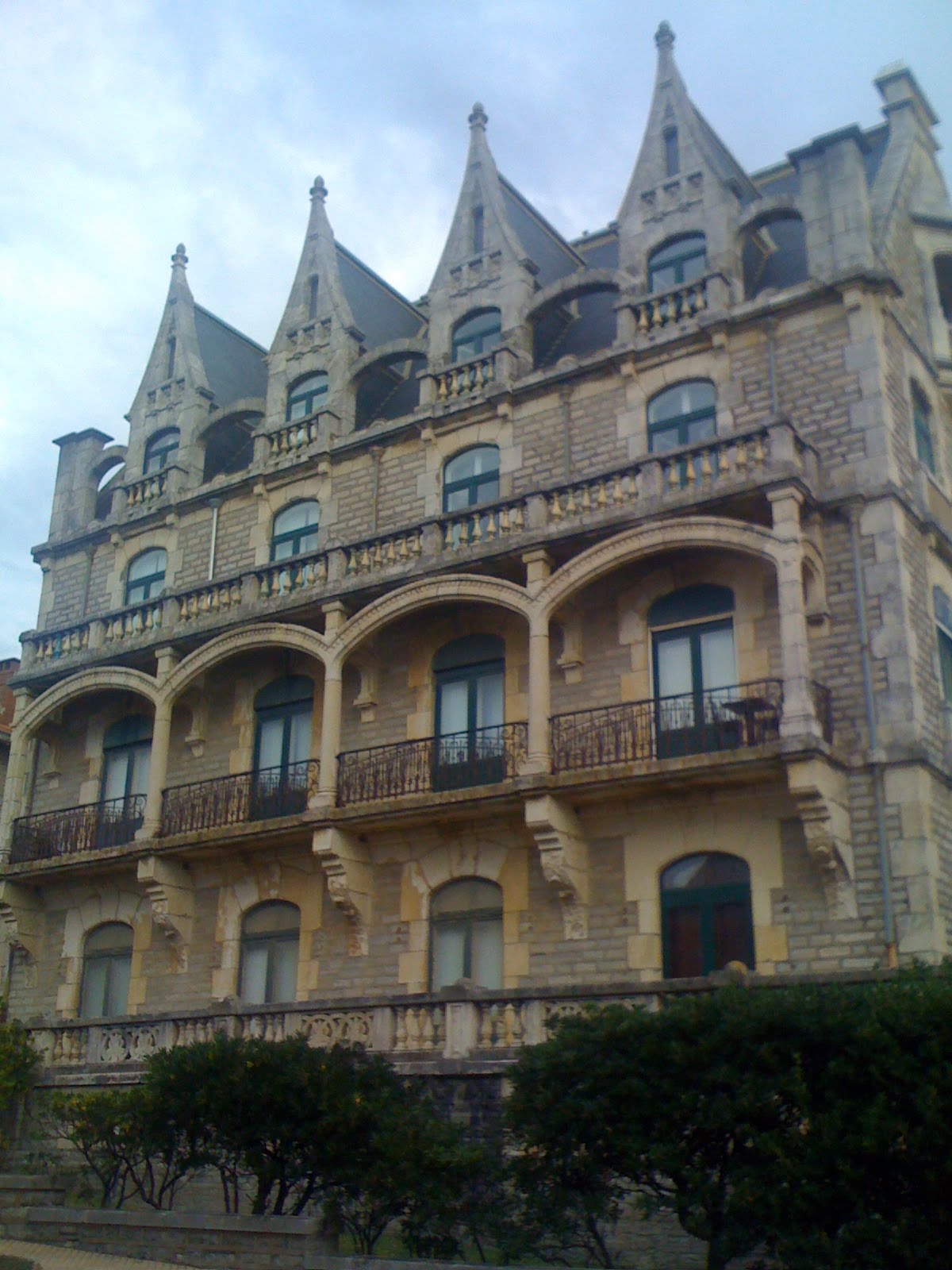 Maple Loo: Speaking French