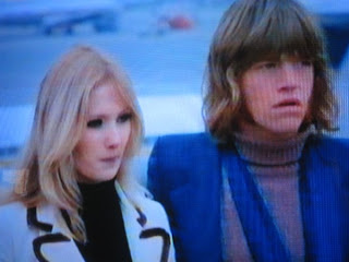 The Robin Askwith movie review blog: Four Dimensions of Greta - 1972