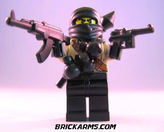 mydirtytoilet: Terror in Legoland