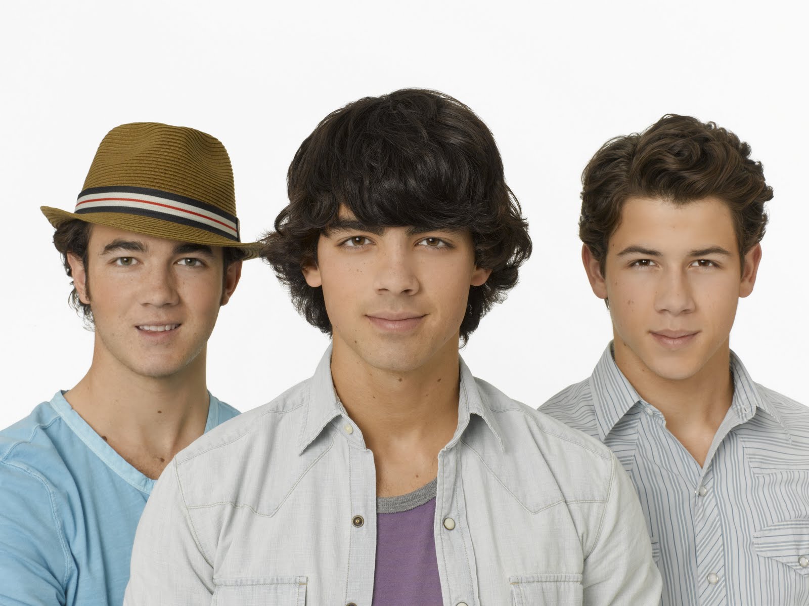 disney-Pretty: Imagenes de Connect 3 en Camp Rock 2