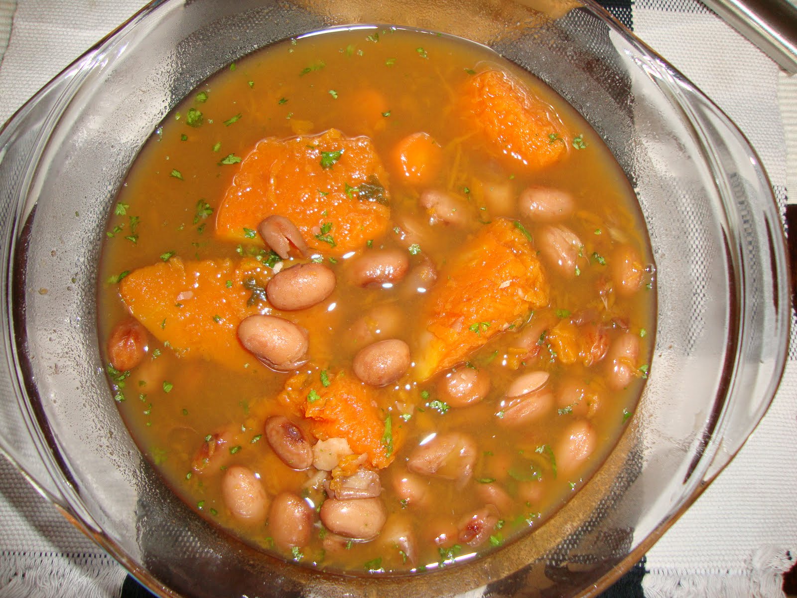 Travessia: Feijão com jerimum...