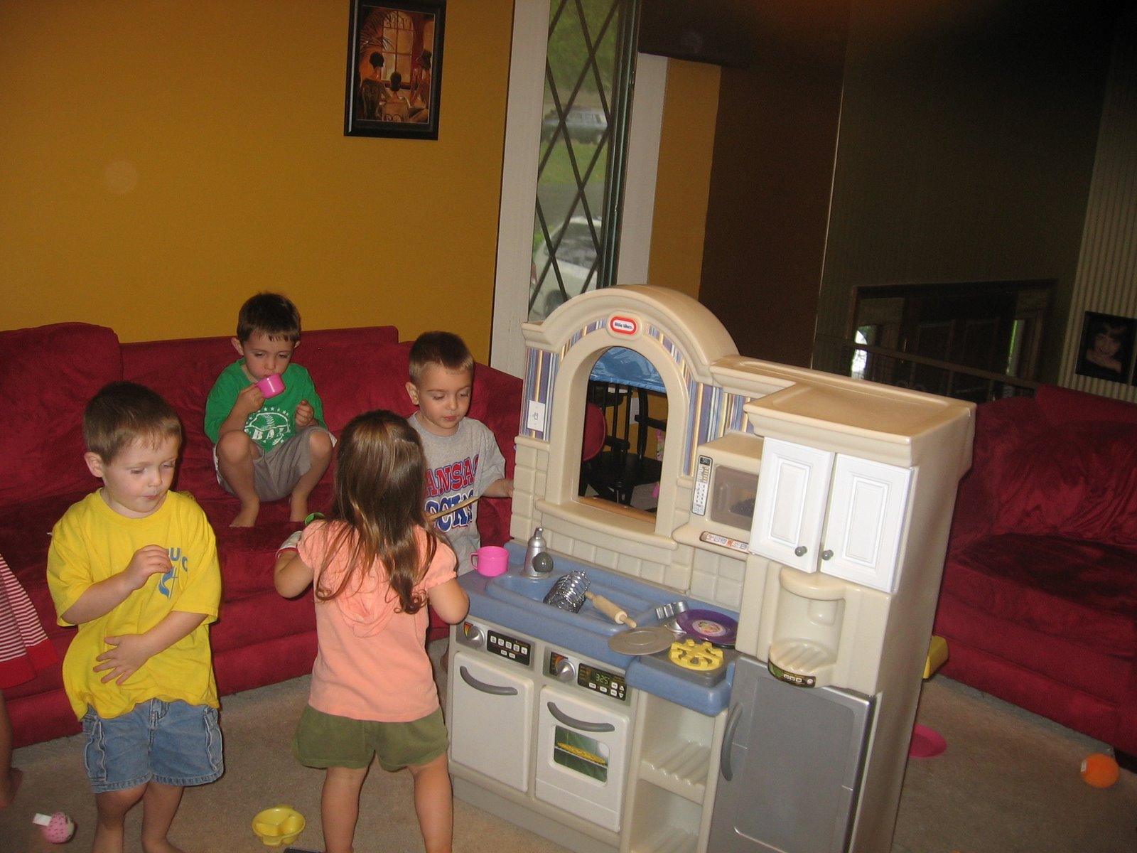 The Peanut Gallery: All about me... our homes!