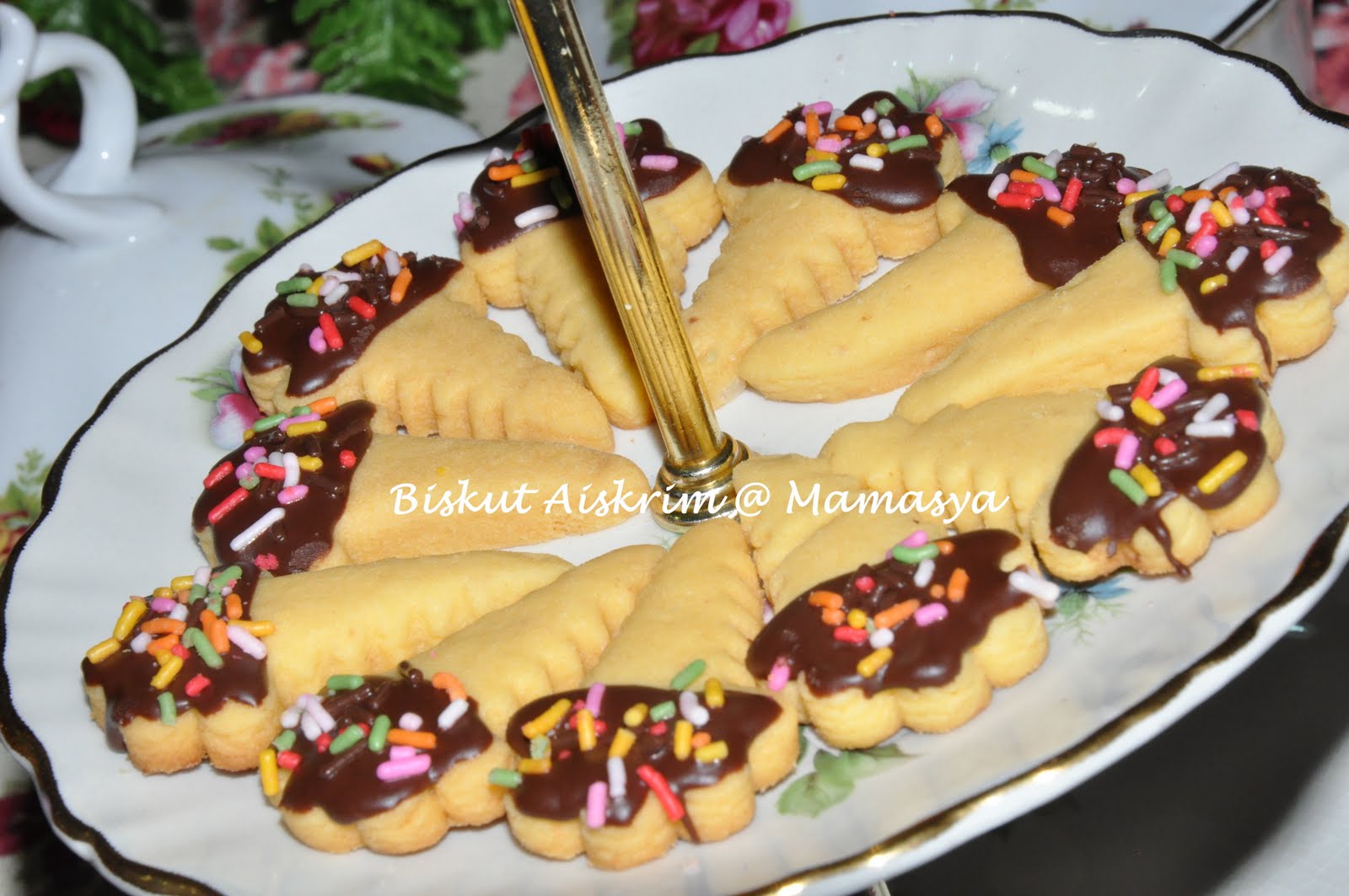 Dapur Mamasya: Biskut Aiskrim