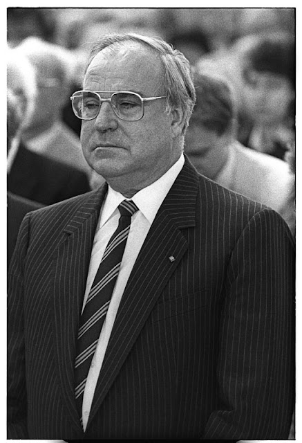 The Public Eye Blog: Helmut Kohl wird 80 - Kleine Anekdote