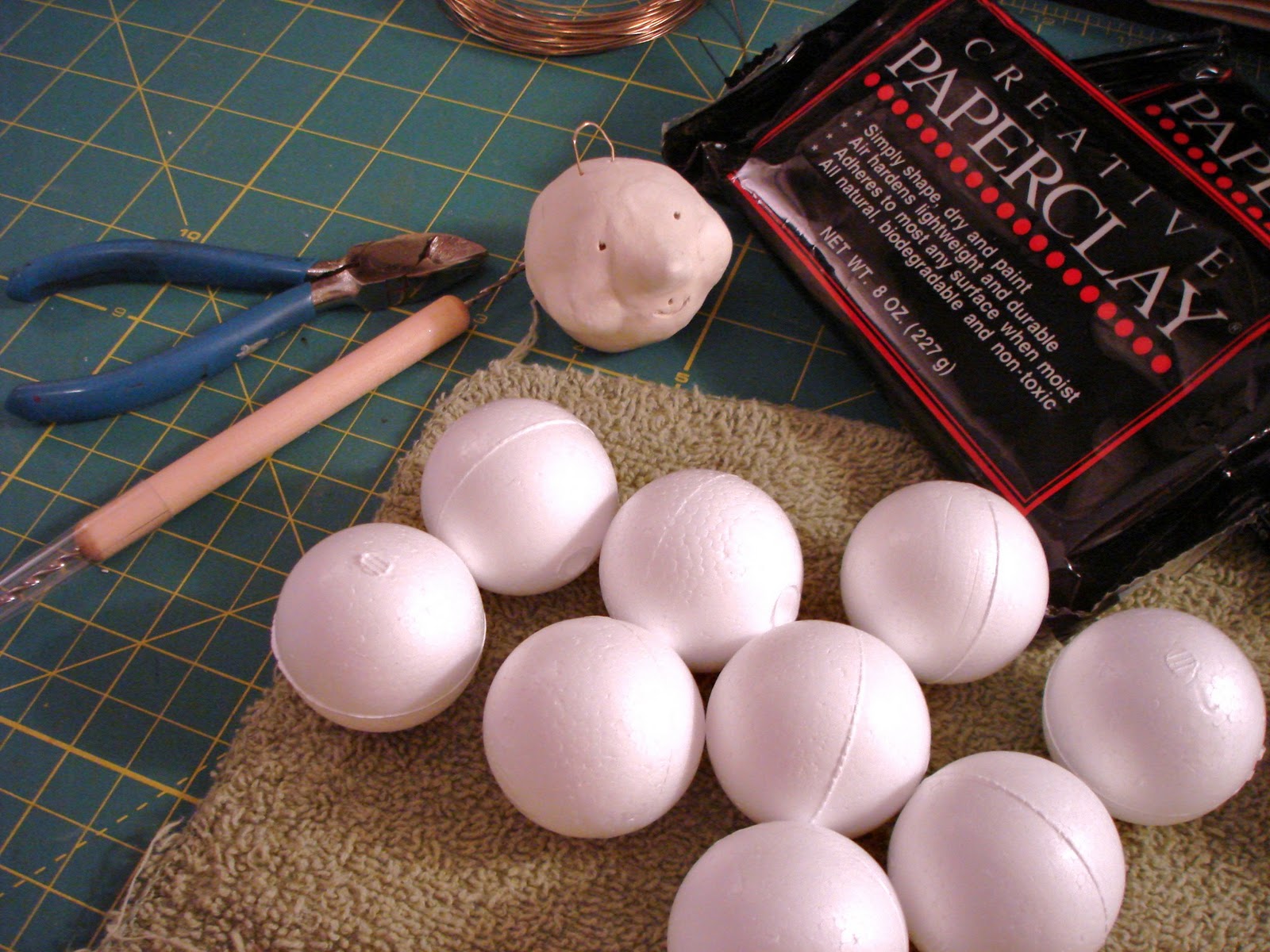 The Feathered Nest ~: My little workshop