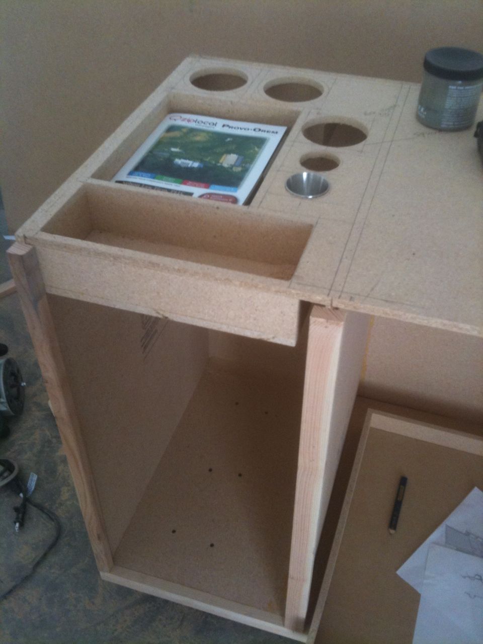 INSIDE THE ARTIST'S STUDIO: A better kind of taboret table