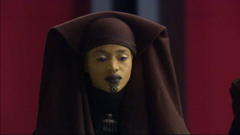 STAR WARS AFICIONADO WEBSITE: CLASSIC IMAGE: JEDI MASTER LUMINARA UNDULI