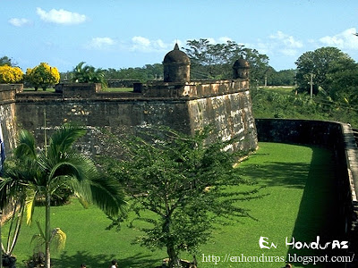 En Honduras: Castillo de Omoa