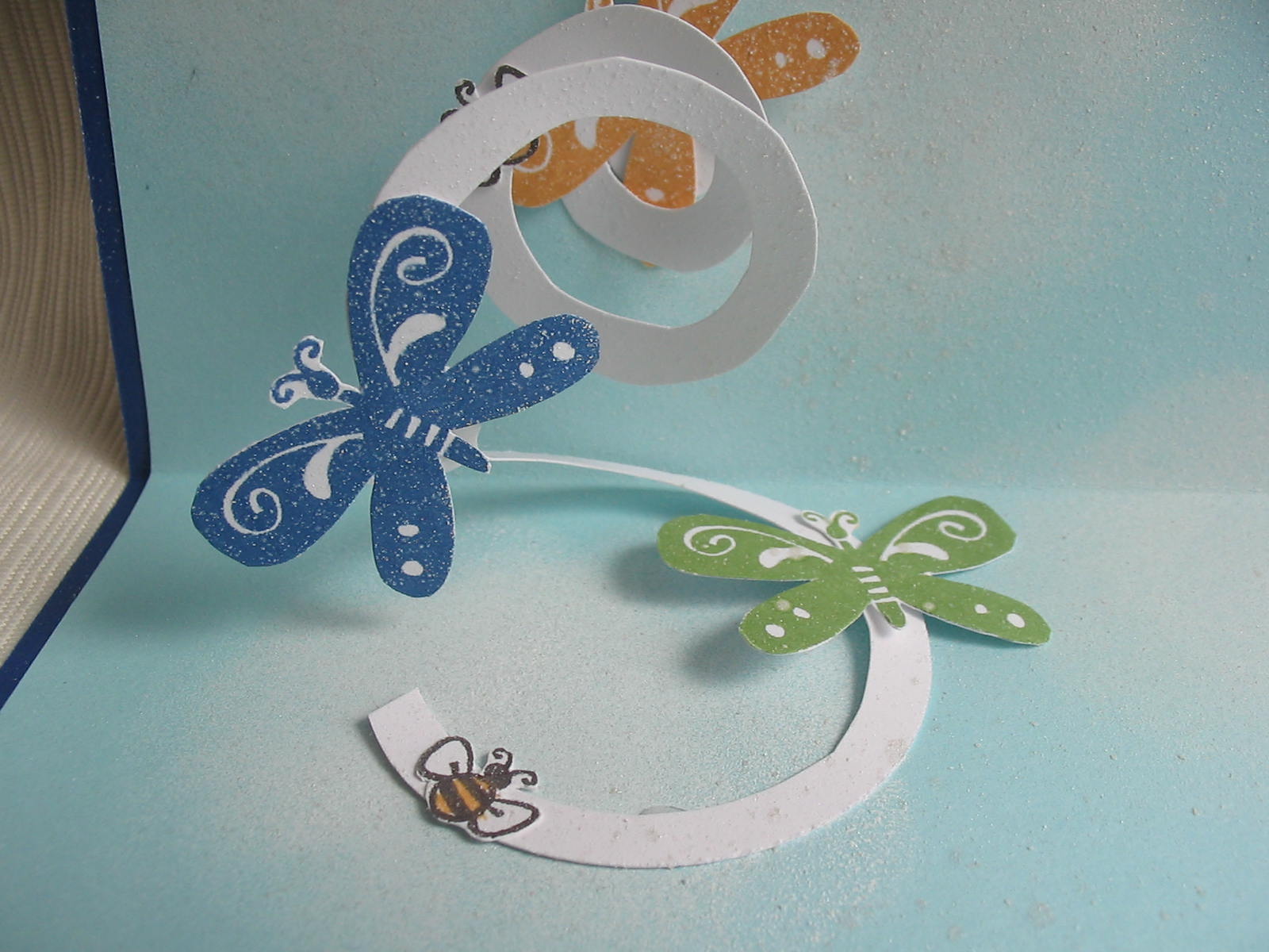 Paper on the Farm: Project Tuesday Card - Spiral Pop-up Card