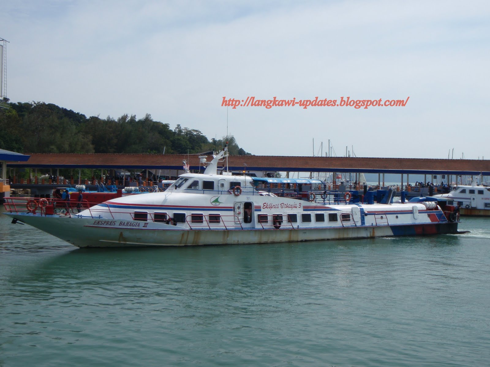 UP NORTH NEWS & HIGHLIGHTS - MYSTIC ISLAND OF LANGKAWI: Bot/ Feri Karam ...