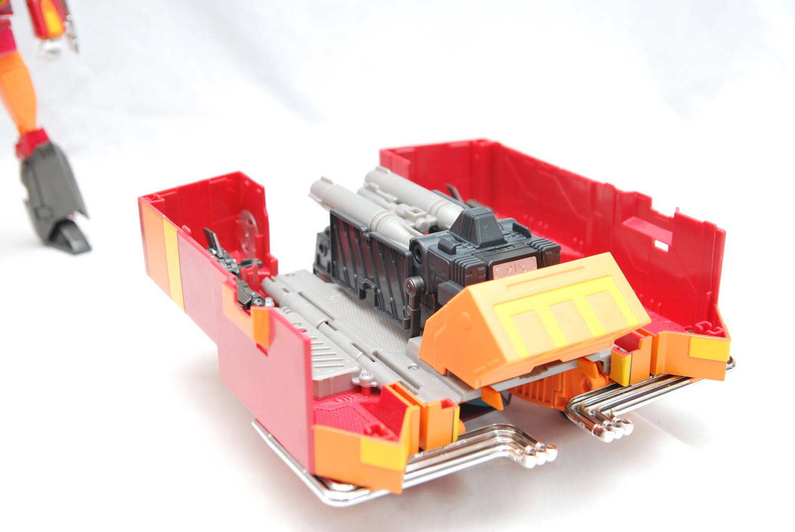 D.A.Y.D.R.E.A.M.E.R: Transformers Masterpiece MP-09 - Rodimus Convoy ...