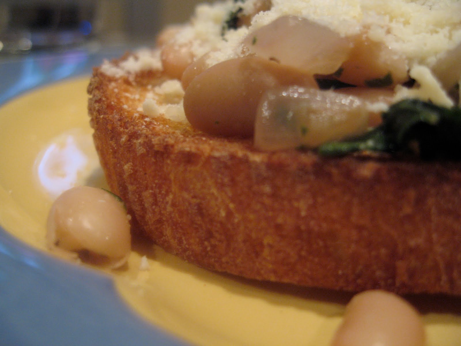 The Veggie Mistress: Food on bread, take one.