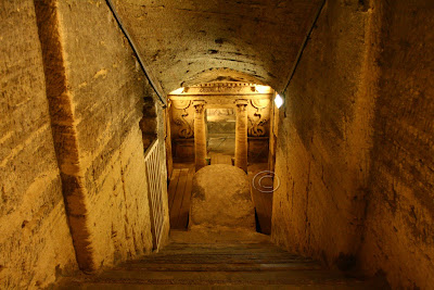 Piqture-PerFect: Egypt, Alexandria (Catacombs of komash)