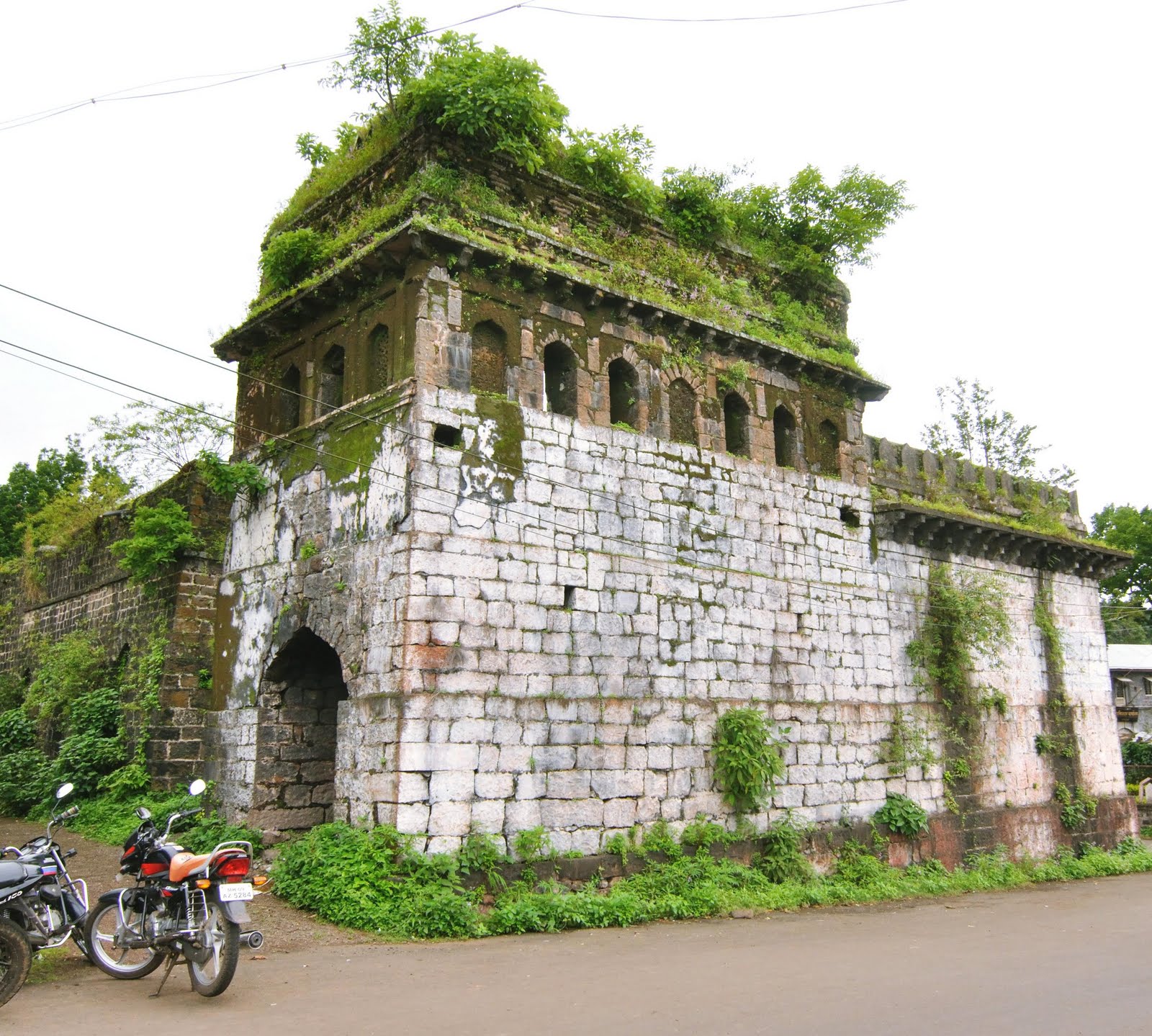 Zunka Bhakri......: Panhalgad - Vishalgad Trek