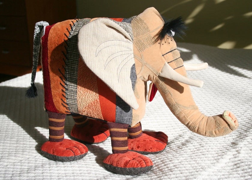 822. Patchwork elephant