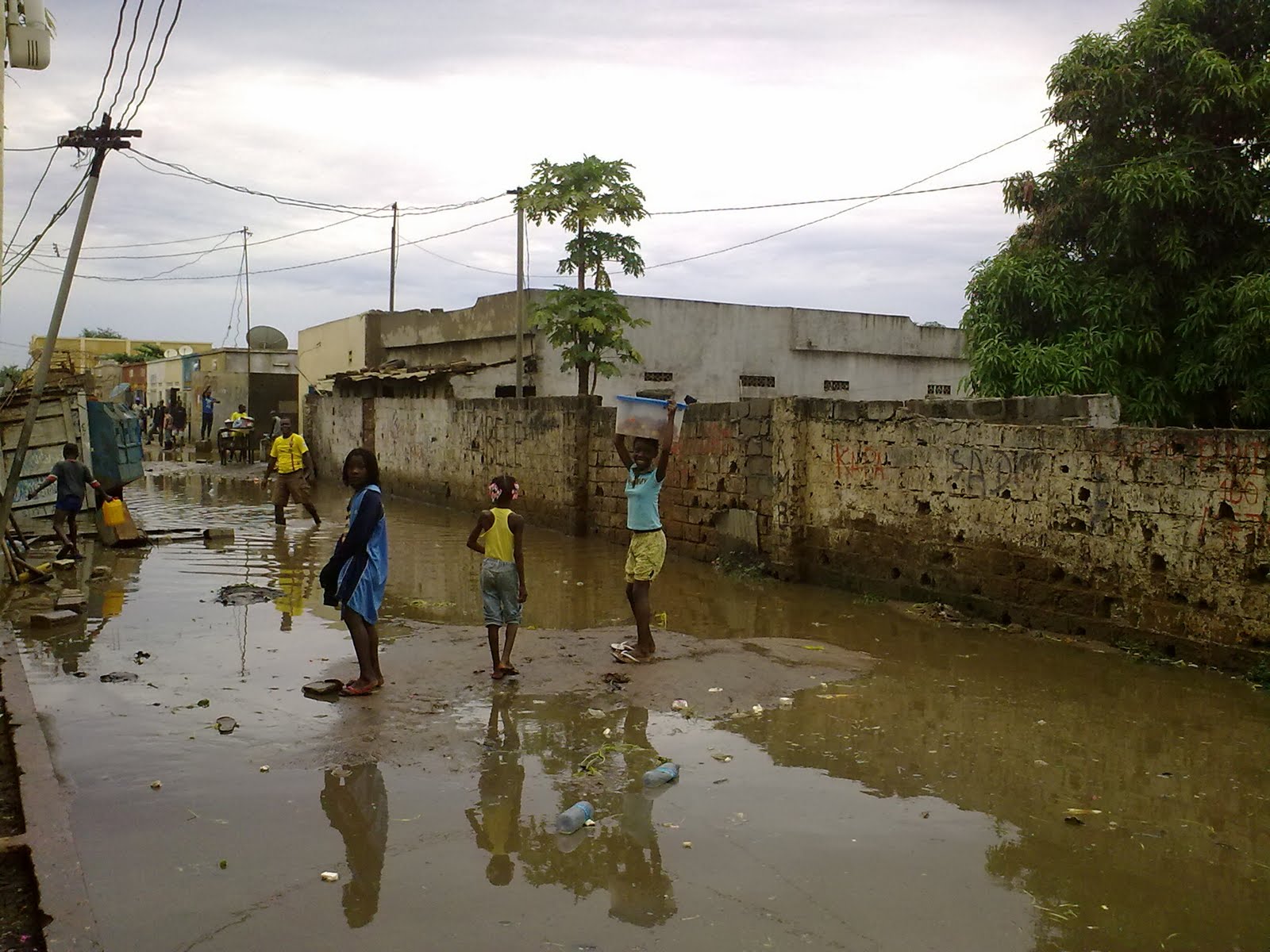 lisboaluandakinshasa: Mabor