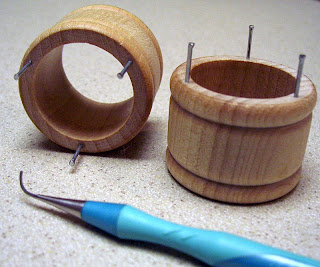 Stormdrane's Blog: Homemade knitting spools...