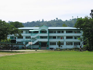 De La Salle John Bosco College - BSIT students: All about DLSJBC