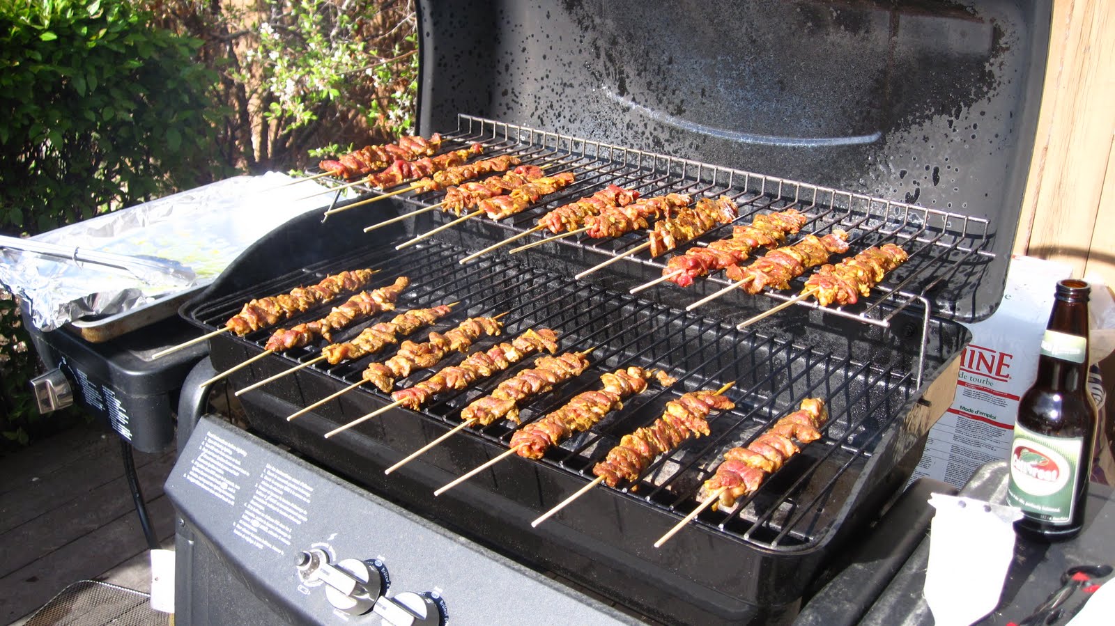 Lick The Plates: Long Weekend BBQ-ing