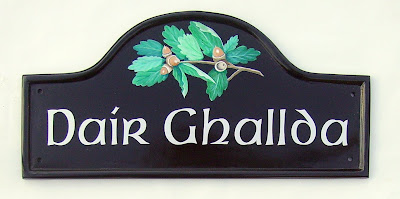 Pictorial House Signs from Yoursigns Ltd: House Sign with Irish font