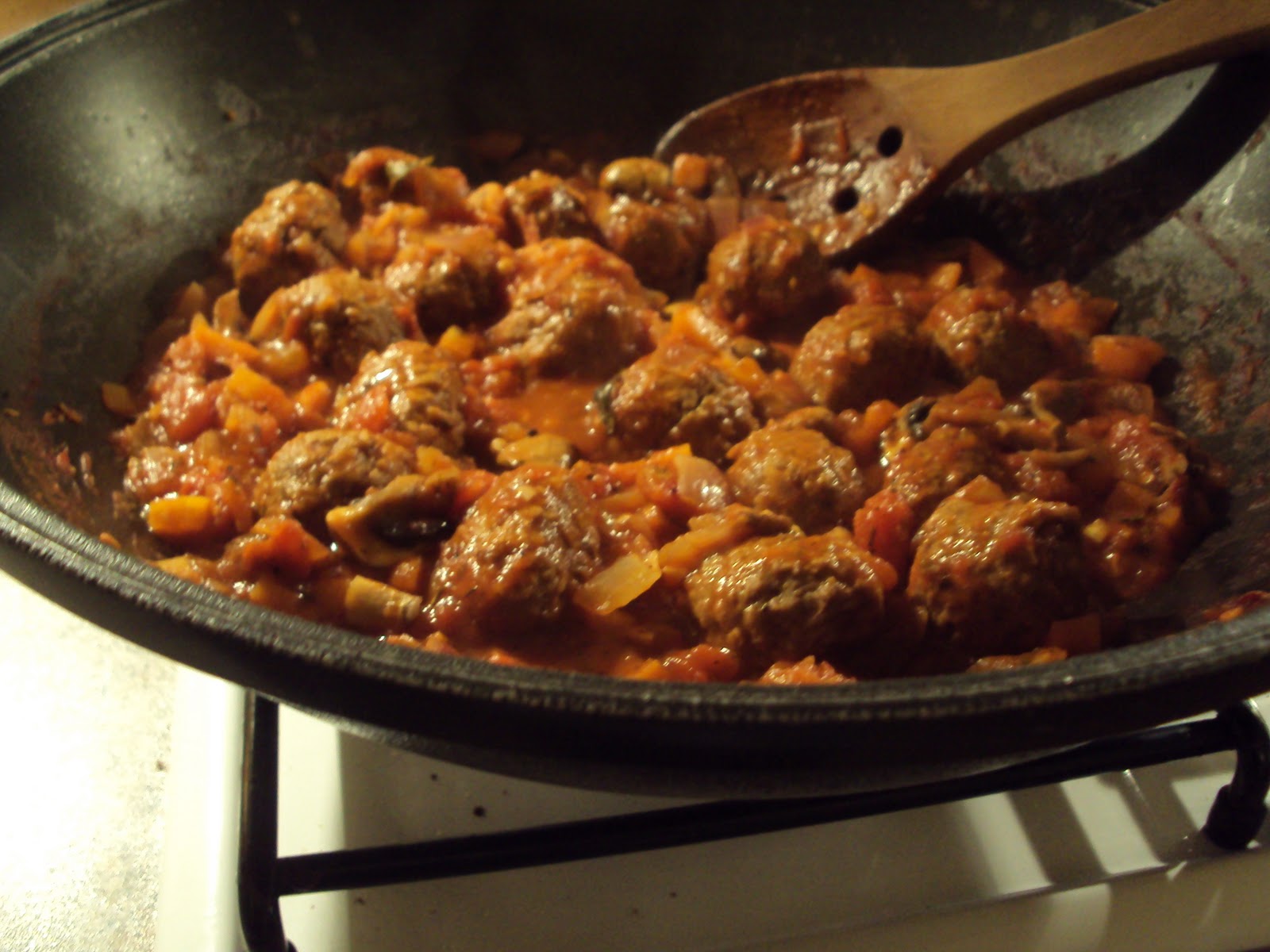 The Quorn Supremacy: Quorn Balls in Tomato Sauce
