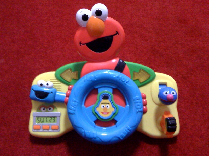 Macam-Macam-Ada: Fisher-Price Sesame Street: Giggle Elmo Driver