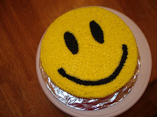 Cakes by Cami: Smiley Face Cake