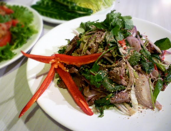 3 hungry tummies: Neua Yang Nam Tok เนื้อย่างน้ำตก Waterfall Grilled ...