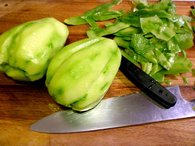 3 hungry tummies: Chokos - Ungly But Oh So Sweet! 蝦米炒佛手瓜 Stir Fried ...