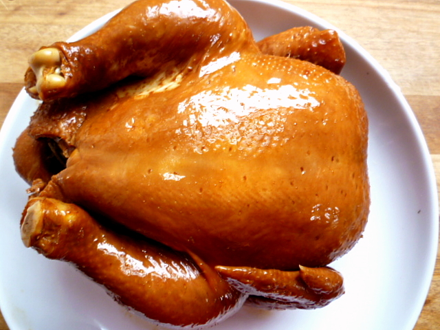 3 hungry tummies: Aromatic Soy Poached Chicken 醬油滷雞 (豉油雞）