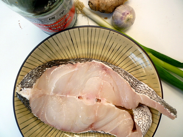 3 hungry tummies: Pan Fried Hapuka With Garlicky Soy Sauce 香煎鱈魚 ...