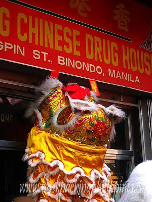 Backpacking Philippines: Of Ang Pao and Dragon Dances: Chinese New Year ...