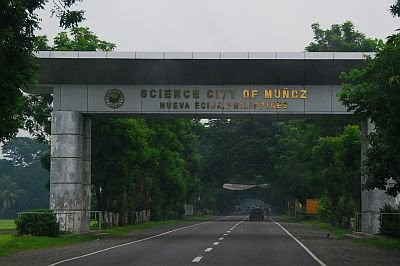 Backpacking Philippines: The Science City of Munoz, Nueva Ecija