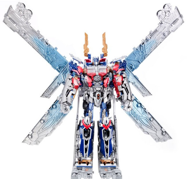 Optimus Prime's Dark of the Moon Toy Reveals Trailer's Purpose | Jori's ...