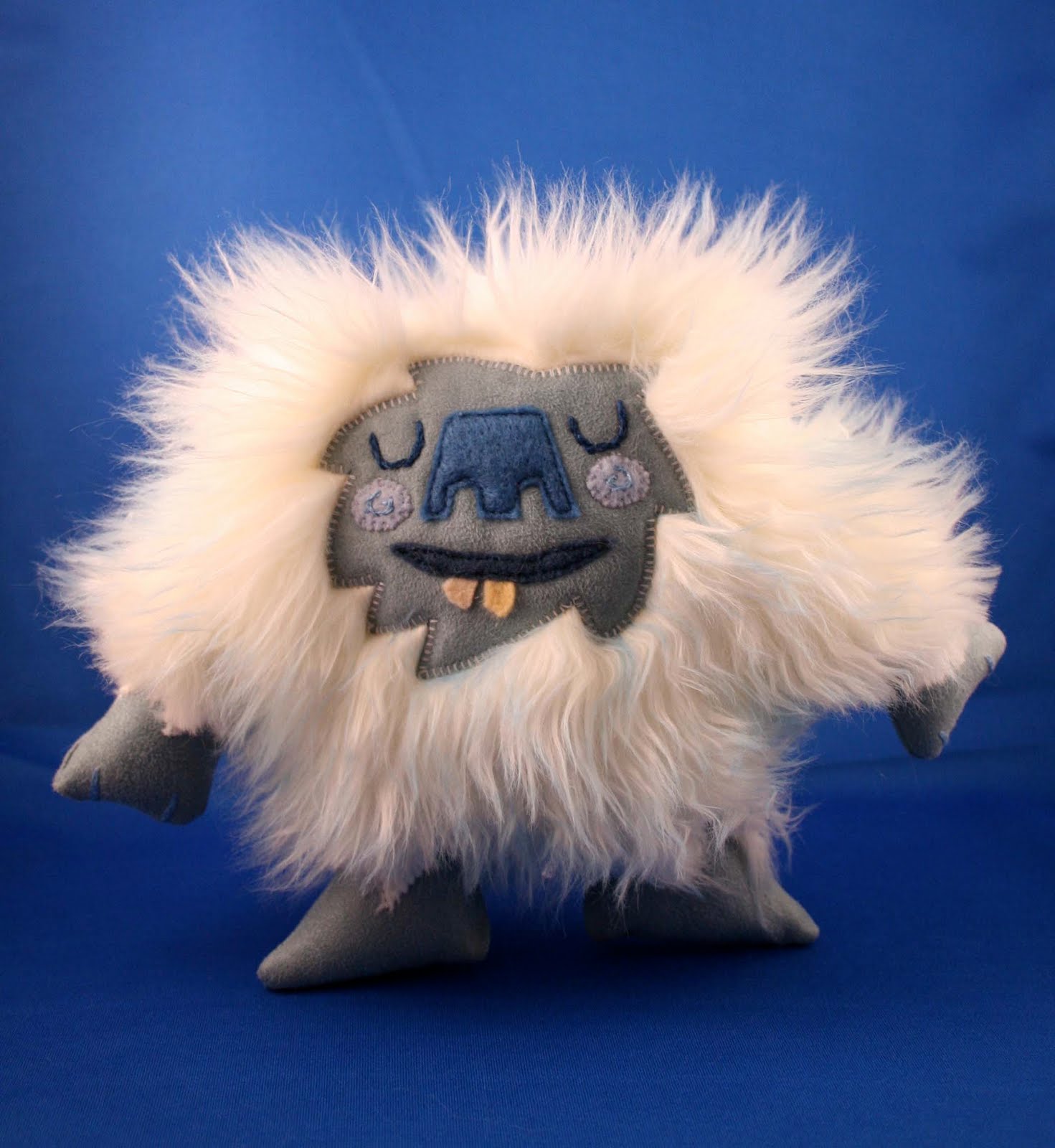 Meet Sam and Pete: Mini Yeti Monday Strikes Again!