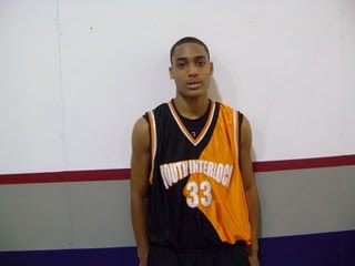 BASKETBALL SPOTLIGHT NEWS: Garner Selects Roman Catholic