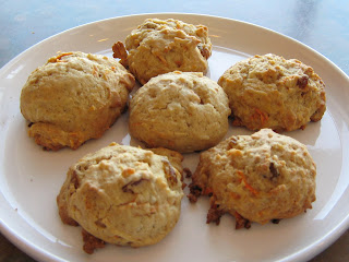 Les douceurs de genny: BISCUITS AUX CAROTTES ET RAISINS