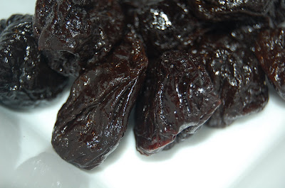 Chef Jeenas food recipes: Health Benefits of Prunes