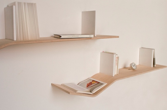 Bookshelf: V shelf