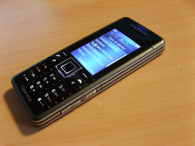 Information: Pictures: Sony Ericsson C902 - James Bond 007 Edition!