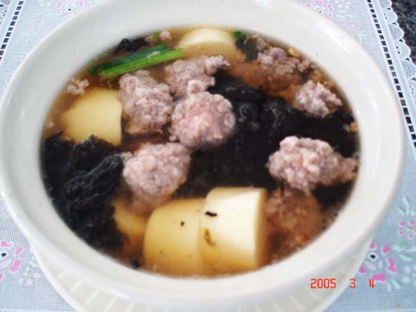 Thai Food: Tom jued tao-hoo sa-rai