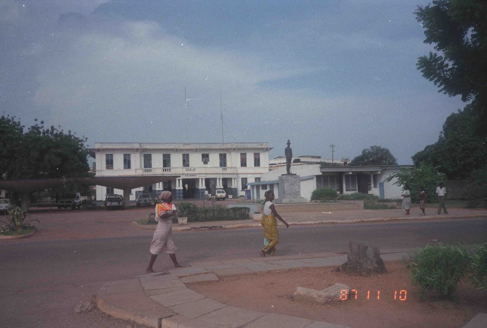 Kami-Ube Pediatric Clinic: Korle Bu Teaching Hospital. University of ...