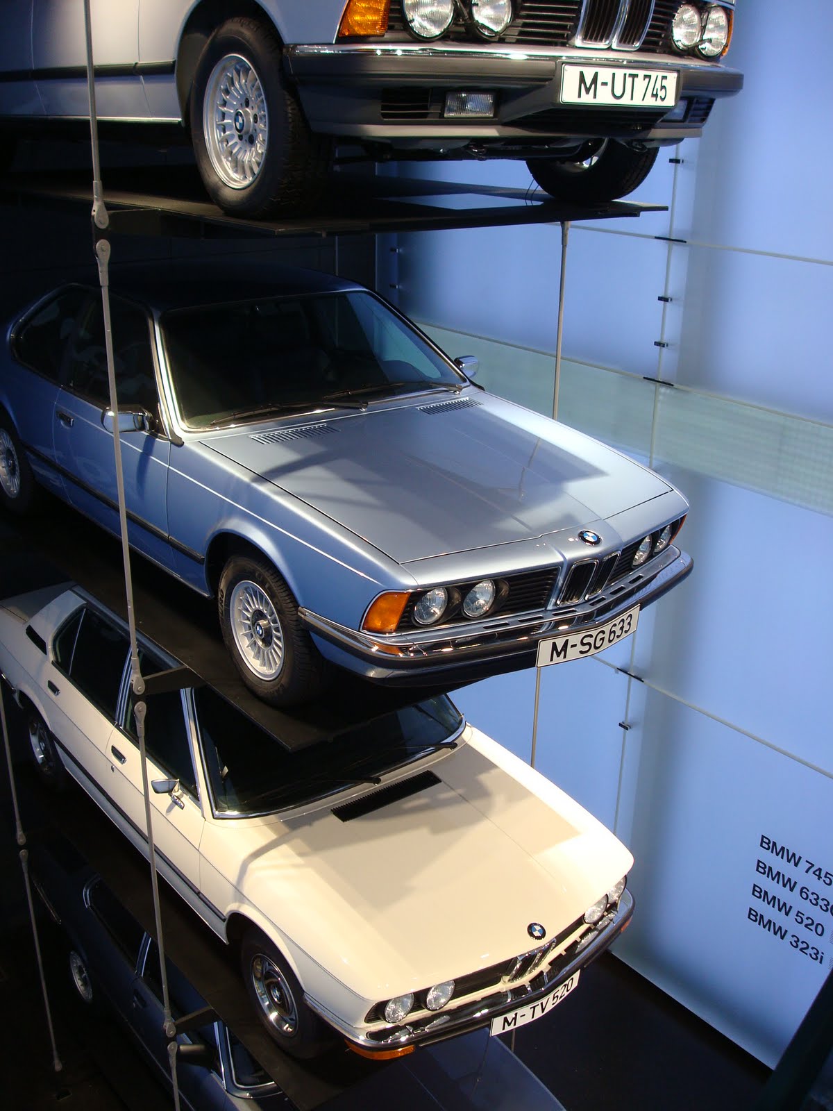 DESIGN my heart out: bavarian motor works (BMW) museum in munich, germany