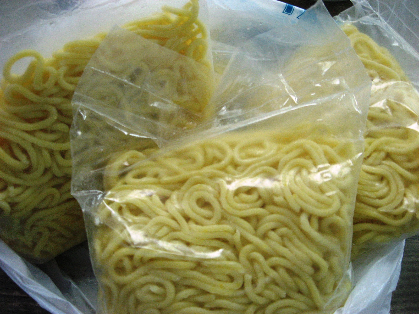 DAPUR KECIK: HOMEMADE MEE KUNING