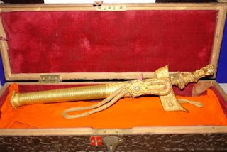 MENGENAL SILSILAH RAJA BIMA / MBOJO