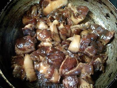 adobongblog: Bistek (Filipino beef steak)