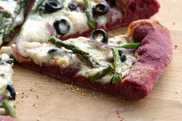 The Cooking Photographer: Purple Pizza with Asparagus & Fontina