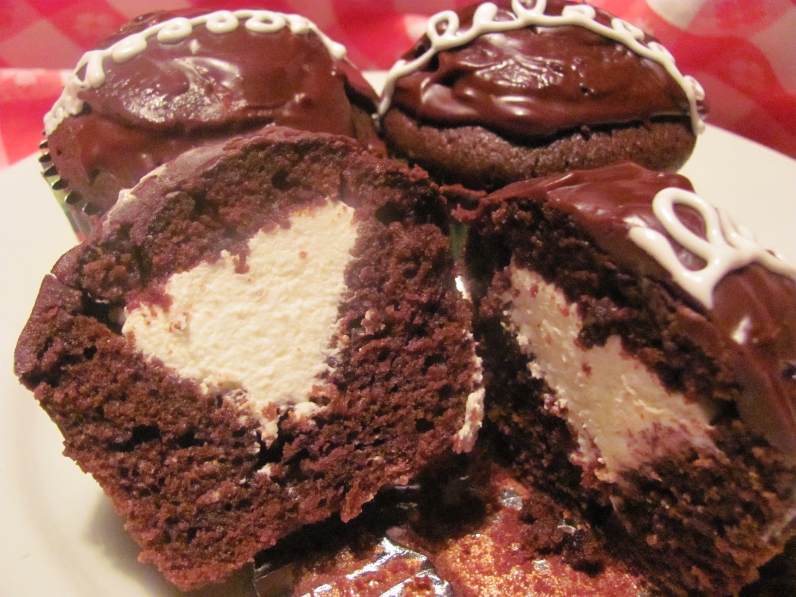 What's Cooking in your World?: Day 80 1/2! The Imperial Republic of Cupcake